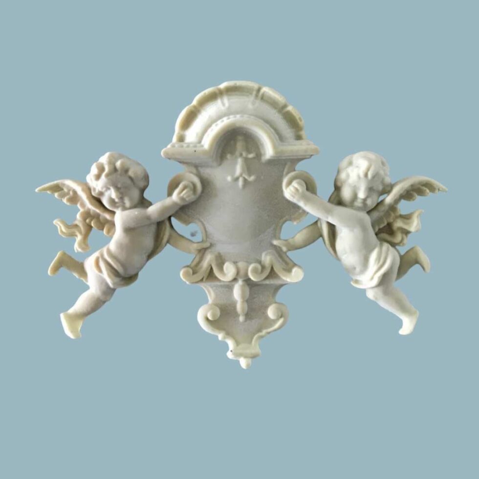 Bendable Moldings by Efex - Fully Flexible and Easy to Use
